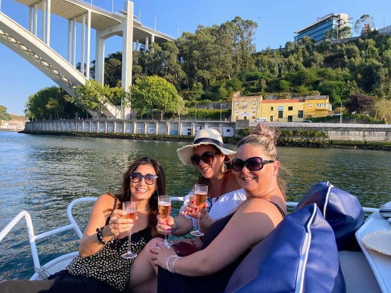 Porto: Douro River Private Boat Tour - The Experience of Personalization and Comfort