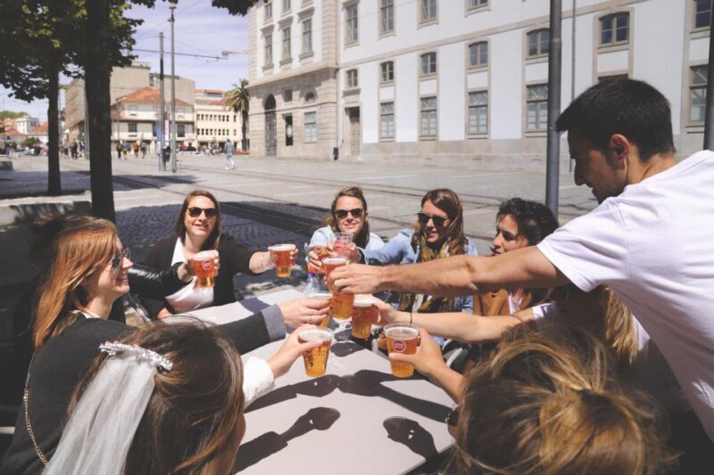 Porto: Evening Local Food Crawl with Drink Pairings - FAQ