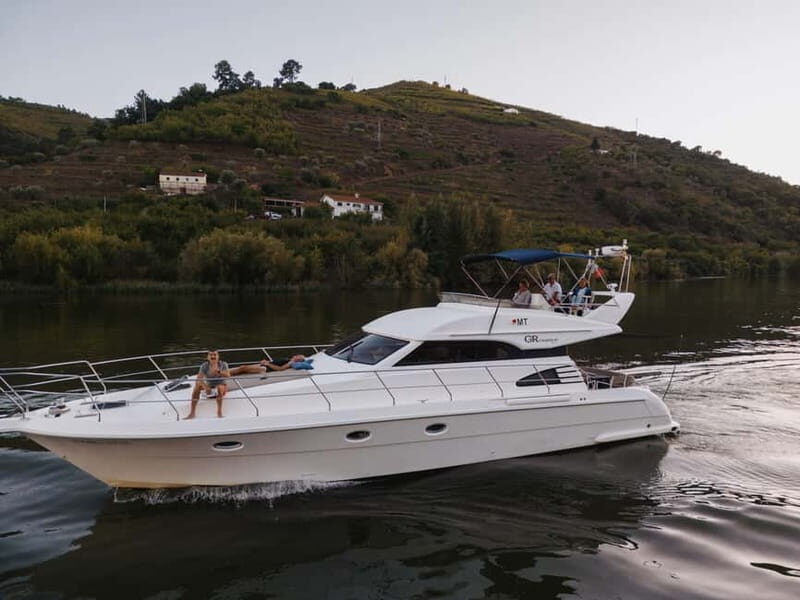 Porto: Full Day Douro River Cruise from Porto to Régua - The Authentic Experience
