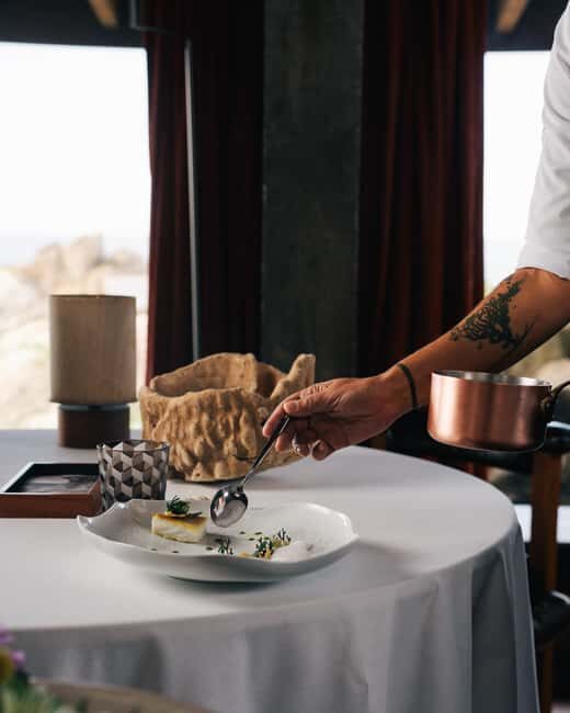 Porto: Gourmet gastronomic experience in a 2-Michelin-star restaurant - The Experience in Detail