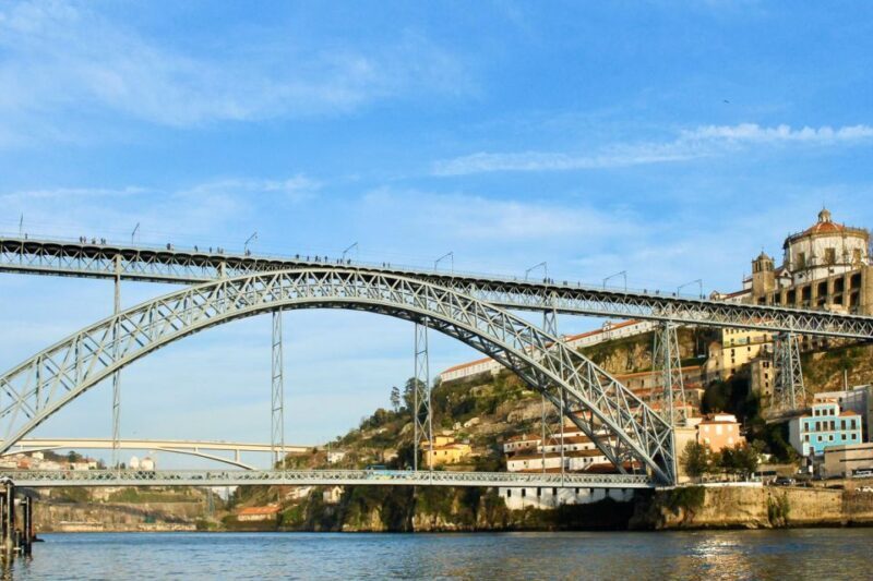 Porto: Guided Walking Tour and Lello Bookshop - Exploring Porto in Just Three Hours