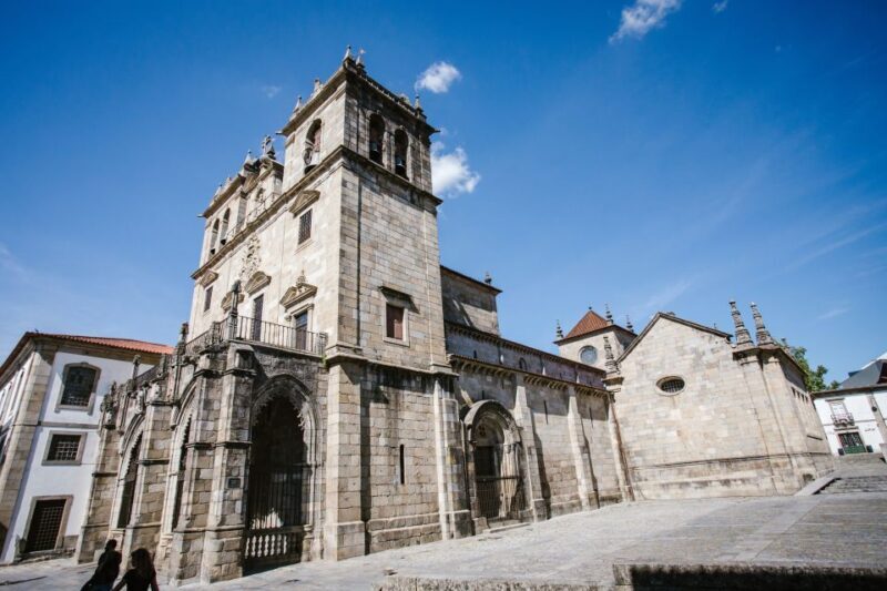 Porto: Guimarães & Braga Tour with Entry Tickets and Lunch - Timing and Pacing
