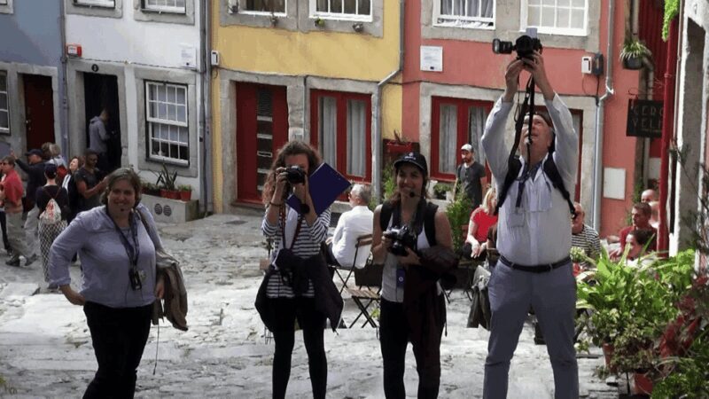 Porto: Half-Day Walking Photo Tour & Portraits - Who Should Consider This Tour?