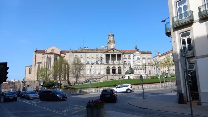 Porto Historic Center: Small Group Walking Tour & Cathedral - Who Is This Tour Best Suited For?