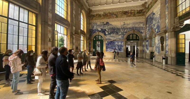Porto: Historical Center Walking Tour - What the Tour Entails