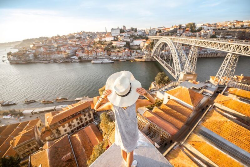 Porto: Hop-on Hop-off Bus with Optional Cruise & Wine Cellar - The Route and Stops: What You Need to Know