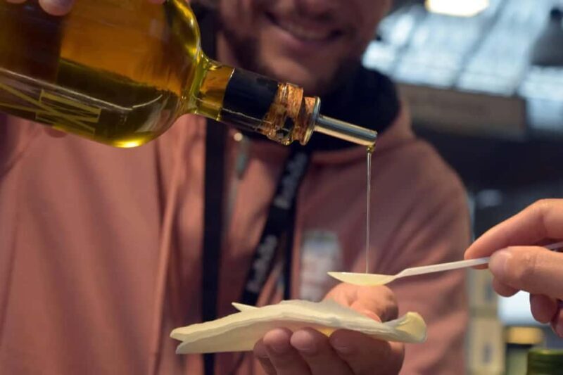 Porto: Mercado do Bolhão Guided Food Tour with Tastings - Key Points