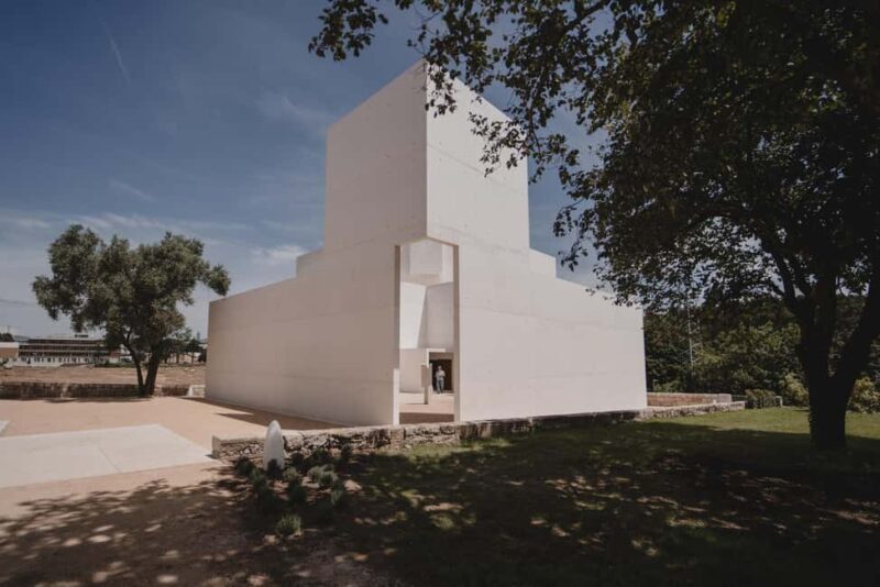 Porto: Monastery of Leça do Balio & Exhibitions Entry Ticket - The Sum Up: Who Should Consider This Tour?