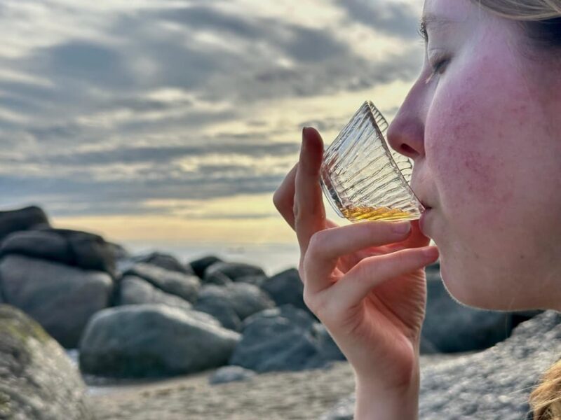 Porto: Oceanfront Tea Meditation Experience - Key Points