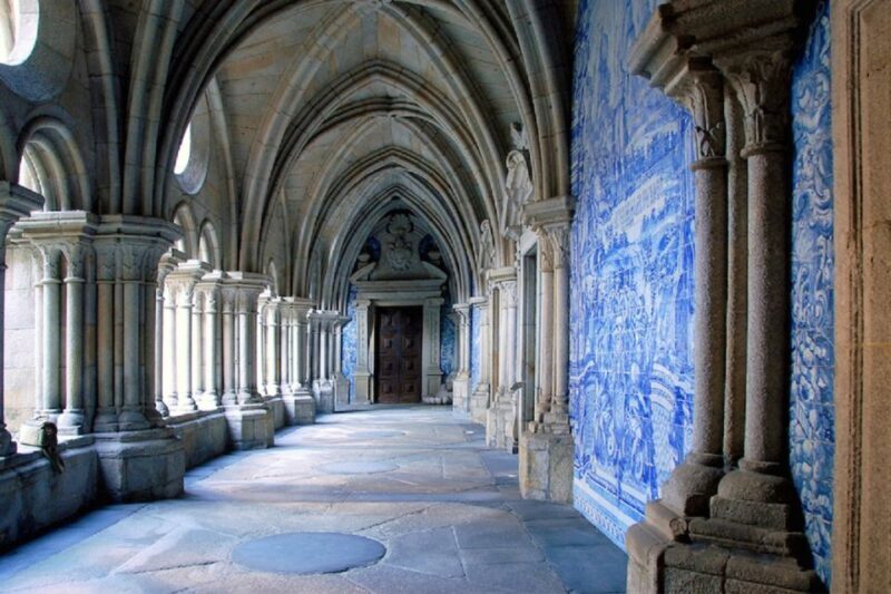 Porto: Old City and Monuments Tour - Exploring Porto’s Monuments and Their Stories