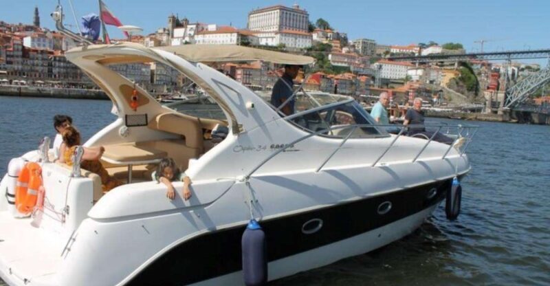 Porto: Passeio de Barco no Rio Douro com Degustação - Key Points