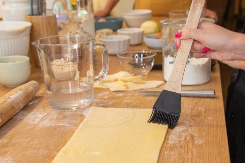 Porto: Pastel de Nata Cooking Class with Grandma's Recipe - Practical Details: Transportation, Timing, and Group Size