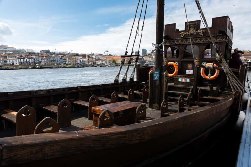 Porto: Pirate Ship Cruise on the Douro River - Discovering Porto from the Water
