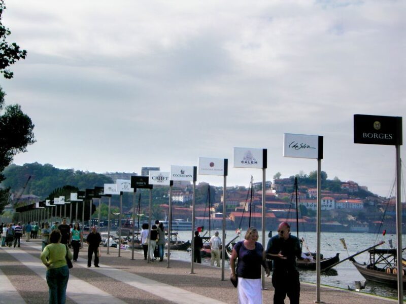 Porto: Port and Douro Wine Walking Tour with Tastings - In The Sum Up