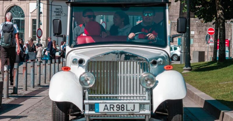Porto: Premium Wine Eco Car Tour River - FAQs
