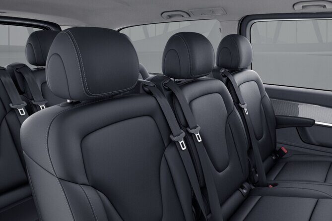 Porto Private arrival Transfer - The Booking Experience and Flexibility