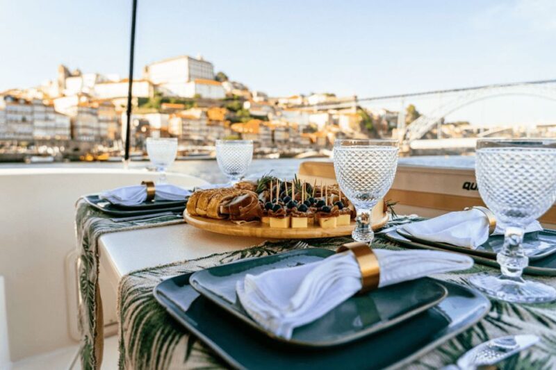 Porto: Private Boat Tour in Douro River - FAQ