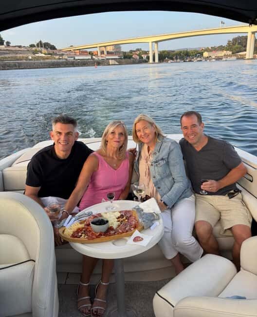 PORTO: Private Cruise on Douro - up to 6 people-2/3 hour - A Closer Look at the Douro Cruise Experience