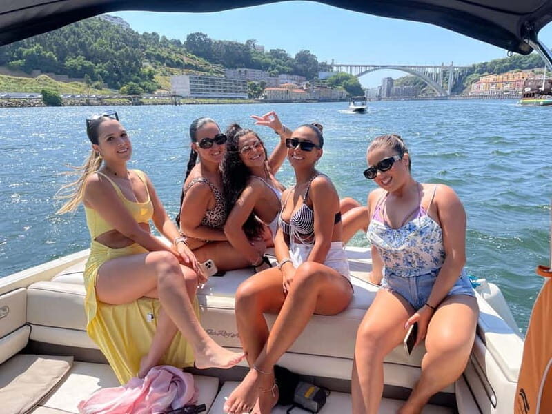 Porto: Private Cruise on Douro - up to 6 people - Who Should Consider This Tour?