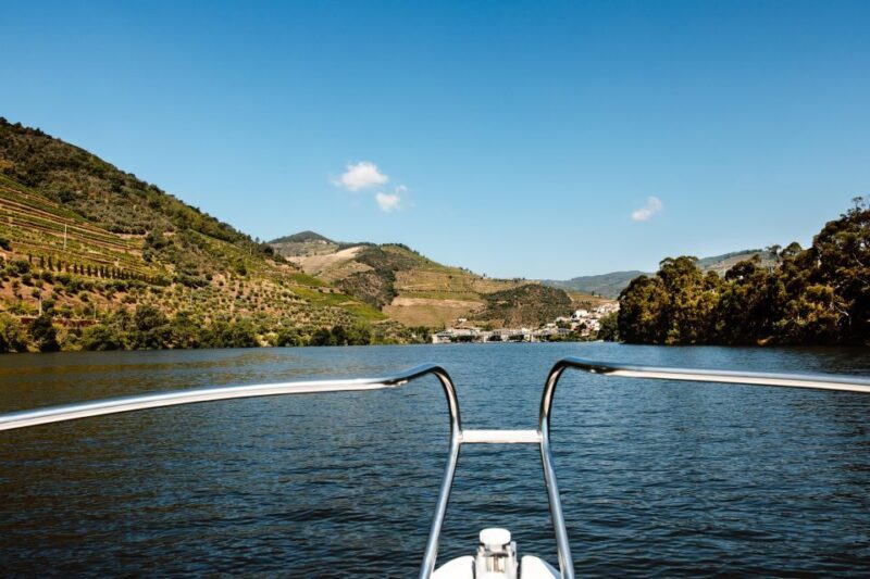 Porto: Private Douro Valley 4x4 Tour with Lunch - An In-Depth Look at the Douro 4x4 Tour Experience
