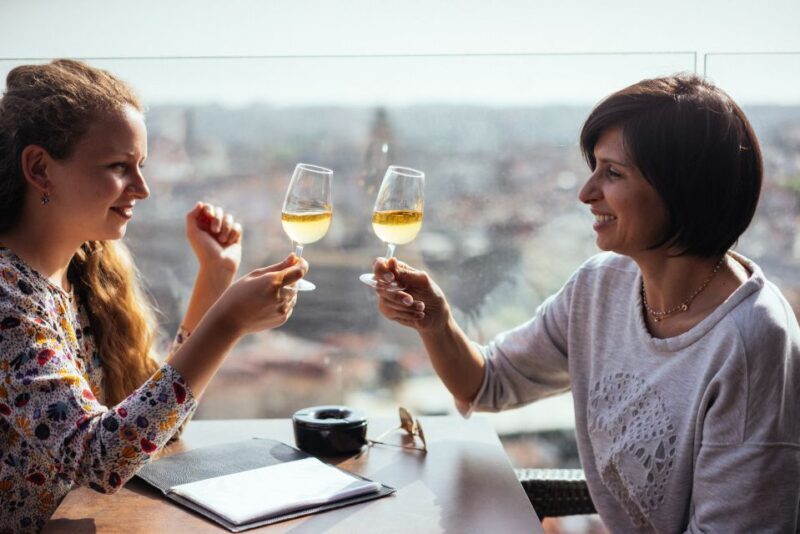 Porto: Private Evening Tour with Drinks & Bites - FAQ