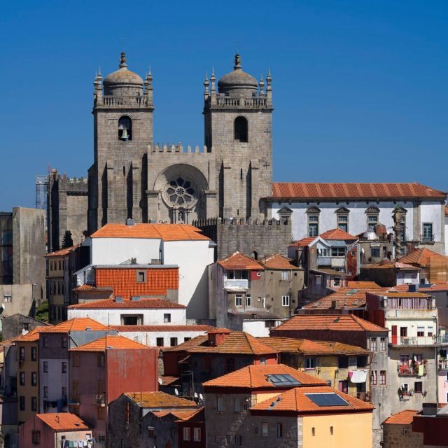 Porto: Private Exclusive History Tour with a Local Expert - Key Points