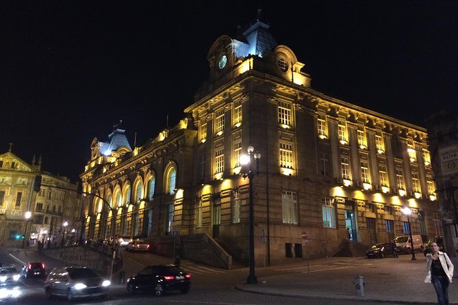 Porto private night Tour, discover the most iconic attractions - An Introduction to Porto at Night
