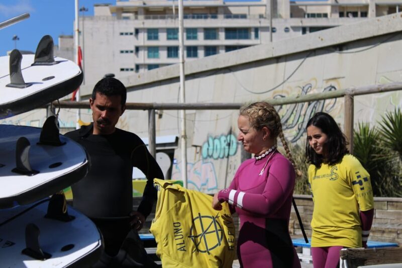 PORTO: Private Surf Lesson with the First School in Porto - The Setting and Practical Details