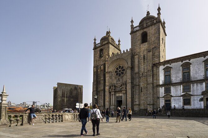 Porto Private Tour: Highlights & Hidden Gems with a Local - An Introduction to Porto with a Personal Touch