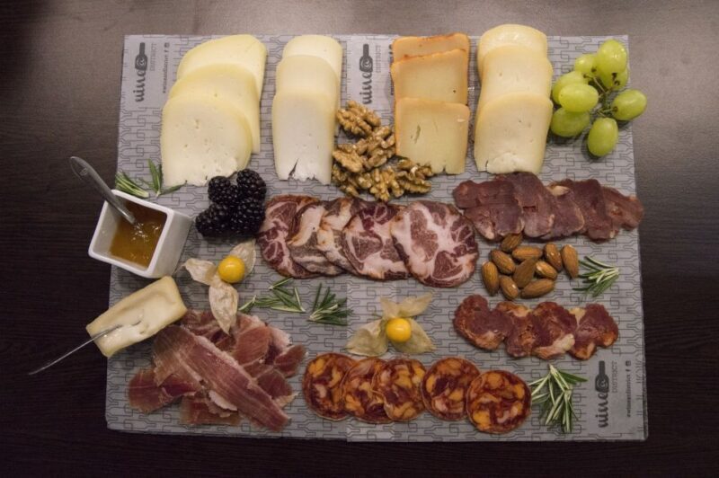 Porto: Private Walking Food Tour with Tastings - FAQs