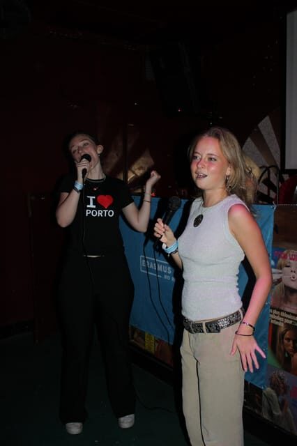 Porto: Pub Crawl with 7 Drinks, Games, and VIP Club Entry - The Drawbacks to Keep in Mind