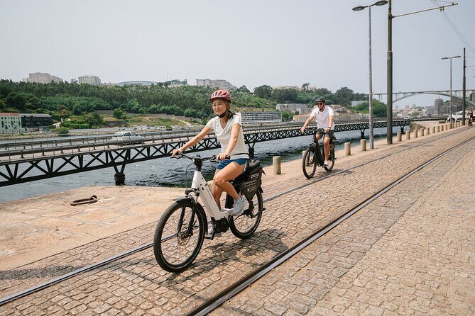 Porto Riverbank E-Bike Tour - Atlantic Coast, Gardens - Key Points
