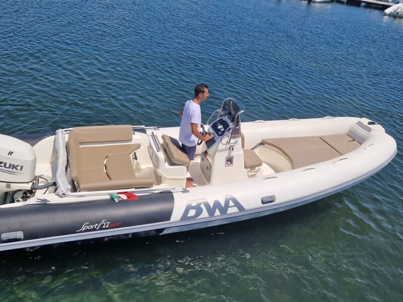 Porto Rotondo:Stylish & Comfortable Dinghy. Requires licence - Cost and Value Analysis
