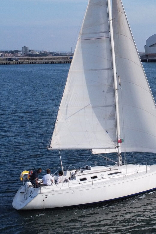 Porto: Sail the Douro River Private 3-Hour Cruise - Key Points