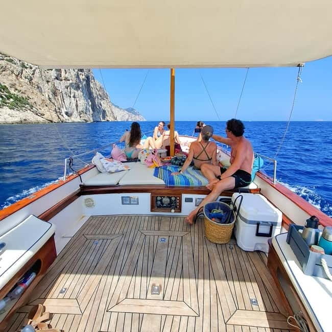 Porto San Paolo: Half Day Boat Tour to Tavolara and Molara - Key Points