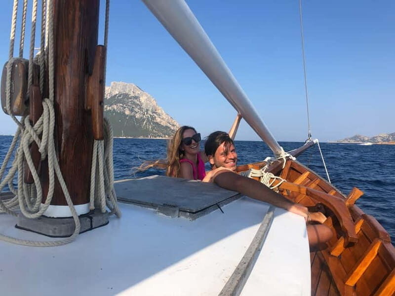 Porto San Paolo:Tavolara & Molara Vintage Cruise with lunch - Authenticity and Reviews