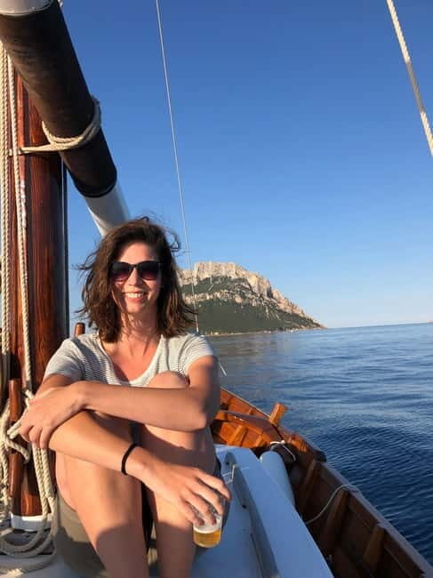 Porto San Paolo:Tavolara & Molara Vintage Cruise with lunch - Final Thoughts: Is This Tour for You?