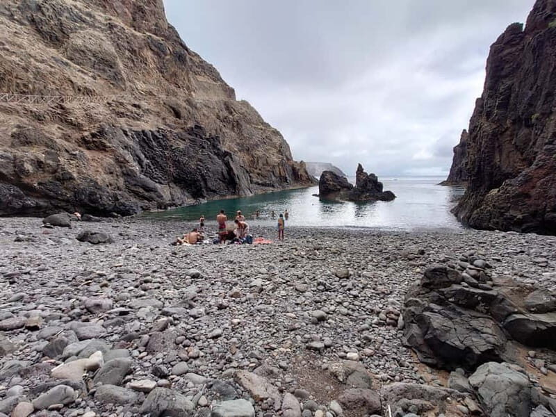 Porto Santo: Island Highlights 4x4 Tour with Hotel Transfers - The Itinerary: What You’ll See and Do