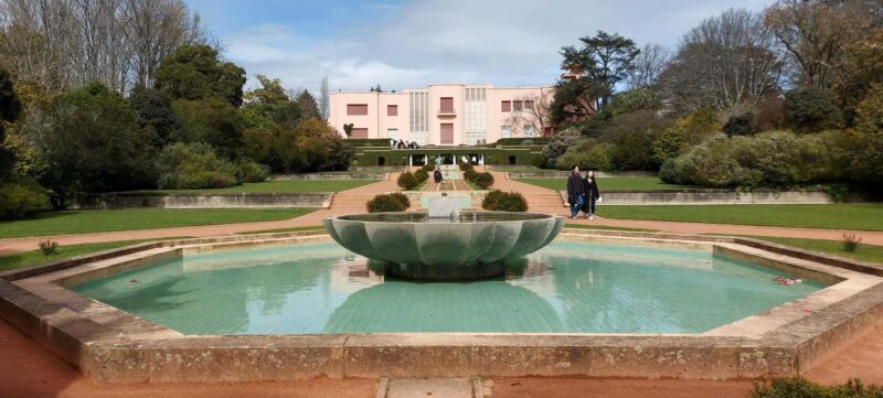 Porto: Serralves Gardens Art and Architecture Walking Tour - A Deep Dive Into the Experience