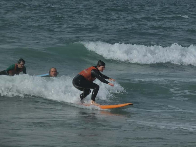 Porto: Surf Lesson in a small group - Equipment and Safety