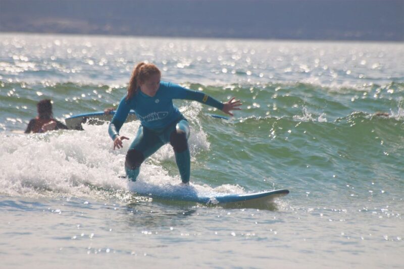 Porto: Surfing Lesson with Transfers - Key Points