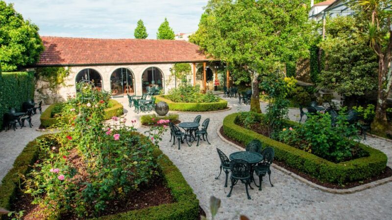 Porto: Taylor's Port Cellars & Tasting - Who Should Consider This Tour?