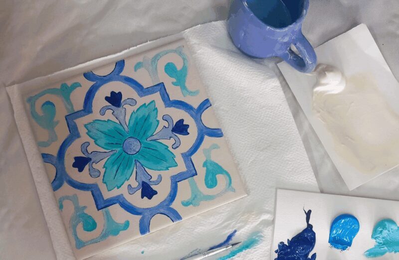 Porto: Tile Painting and Cocktails in Downtown Porto - A Detailed Look at the Porto Tile and Cocktail Experience