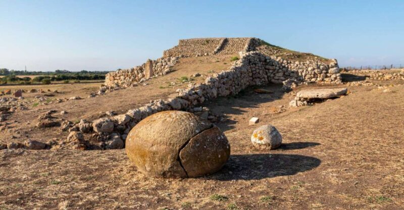 Porto Torres: Monte d'Accoddi & Su Crucifissu Mannu - Exploring Sardinia’s Neolithic Marvels