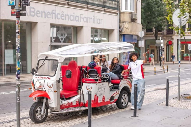 Porto Tour: One tour, a thousand stories by tuk tuk - 3 hours - An In-Depth Look at the Experience