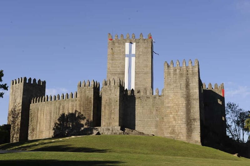 Porto Tour: Vinho Verde / Braga / Guimarães - An In-Depth Look at the Tour Experience