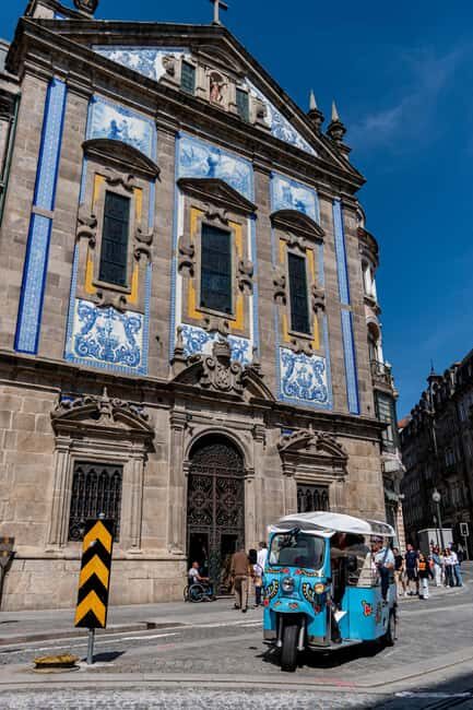 Porto: Tuk Tuk Tour with Olive Oil Tasting - Exploring Porto’s Historic Center in Style