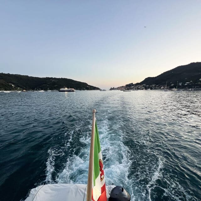 Porto venere and Cinque Terre : boat tour with aperitif and lunch - An Overview of the Experience