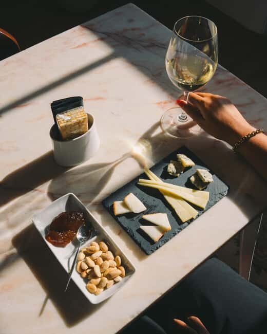 Porto: Workshops and Tastings at WOW Wine School - The Practicalities