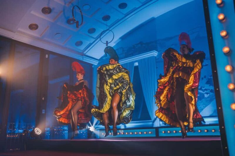 Porto: WOW Immersive Cabaret Dinner - The Experience in Detail